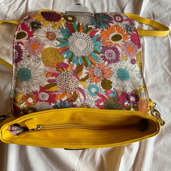 Miche | Bags | Miche Cori Hip Crossbody Bag In Mustard Yellow With Tan ...